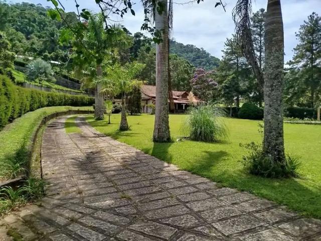 Casa / Sobrado para Venda em Teresópolis/RJ Vargem Grande 4 Quartos