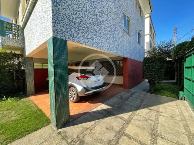 Casa / Sobrado para Venda em Teresópolis/RJ Várzea 4 Quartos