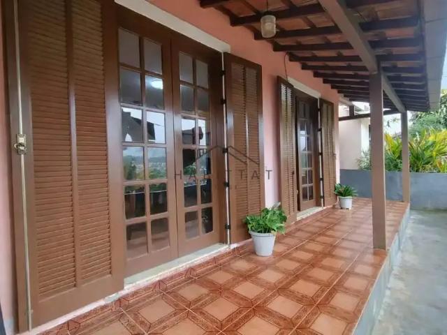 Casa / Sobrado para Venda em Teresópolis/RJ Várzea 3 Quartos