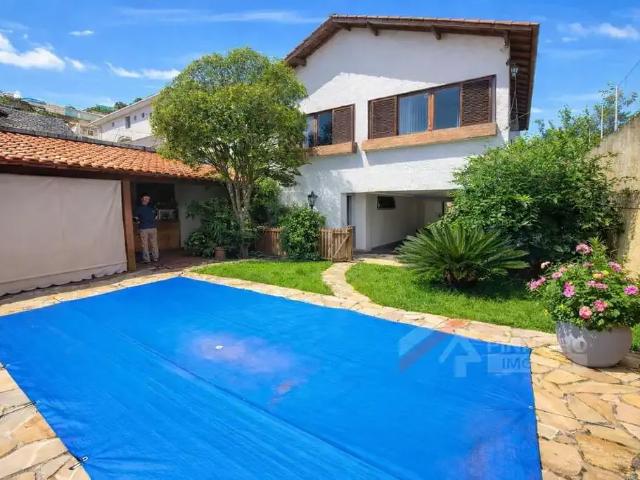 Casa / Sobrado para Venda em Teresópolis/RJ Várzea 3 Quartos