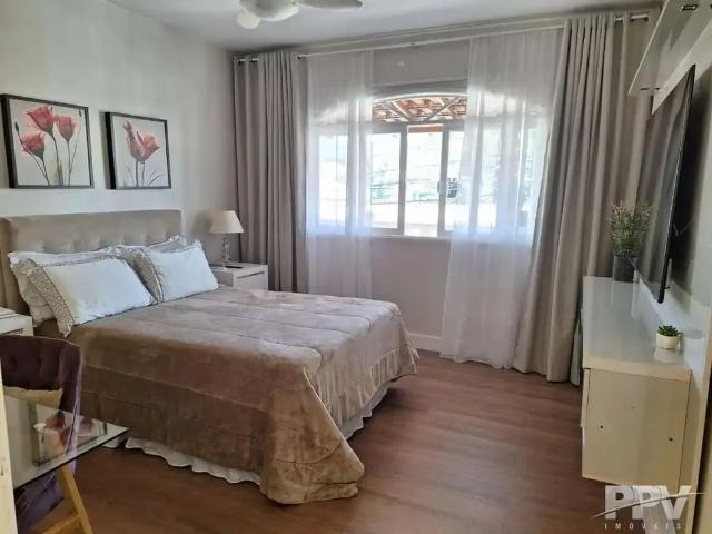 Casa / Sobrado para Venda em Teresópolis/RJ Várzea 3 Quartos