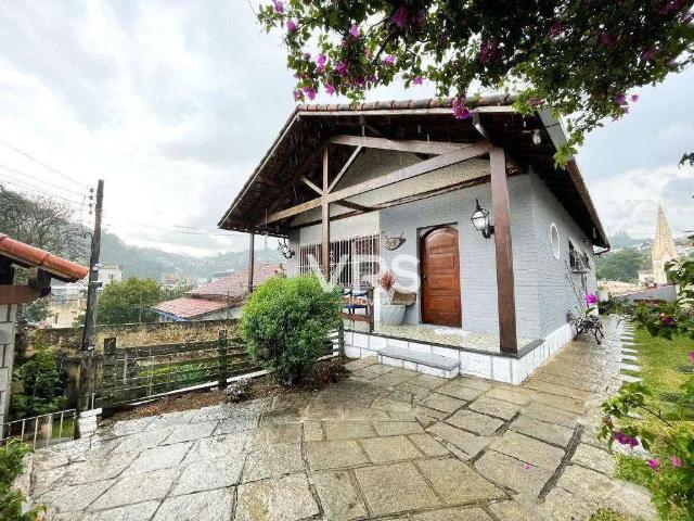 Casa / Sobrado para Venda em Teresópolis/RJ Várzea 3 Quartos