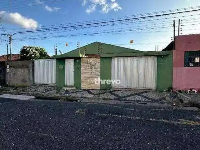 Casa / Sobrado para Venda em Teresina/PI Marquês de Paranaguá 4 Quartos