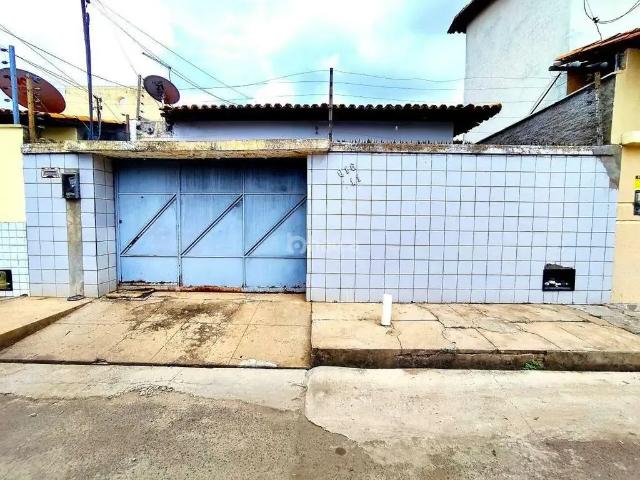 Casa / Sobrado para Venda em Teresina/PI Mocambinho 2 Quartos