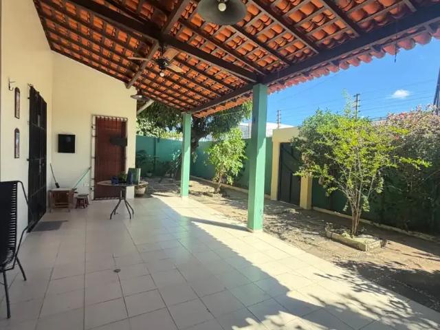 Casa / Sobrado para Venda em Teresina/PI Morada do Sol 4 Quartos