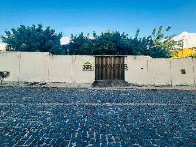 Casa / Sobrado para Venda em Teresina/PI Morada do Sol 6 Quartos