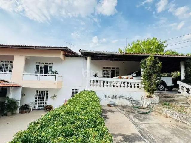 Casa / Sobrado para Venda em Teresina/PI Morros 5 Quartos