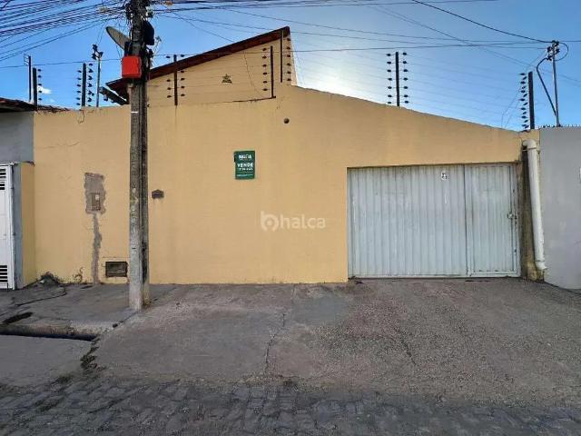 Casa / Sobrado para Venda em Teresina/PI Aroeiras 2 Quartos