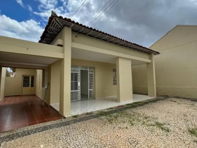 Casa / Sobrado para Venda em Teresina/PI Centro 2 Quartos