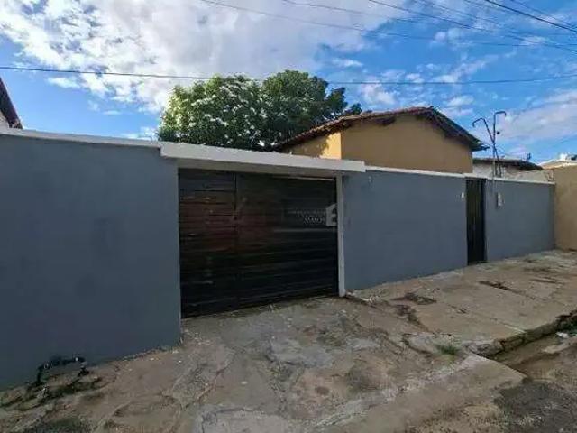 Casa / Sobrado para Venda em Teresina/PI Fátima 3 Quartos