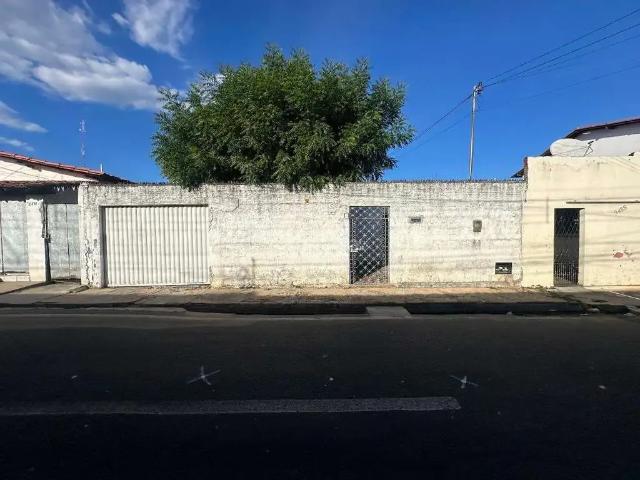 Casa / Sobrado para Venda em Teresina/PI Itararé 2 Quartos