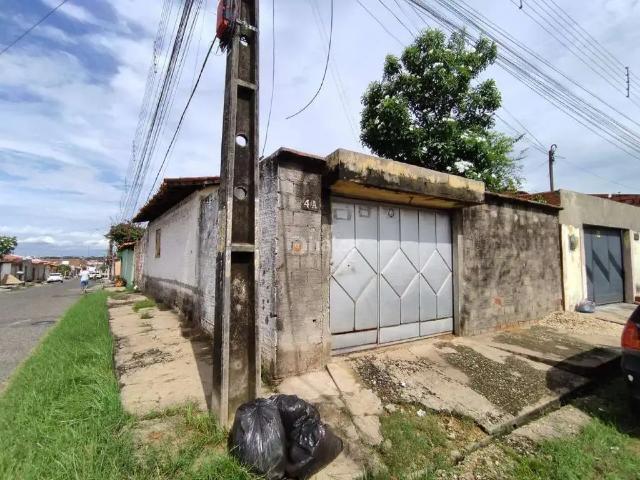 Casa / Sobrado para Venda em Teresina/PI Itararé 2 Quartos