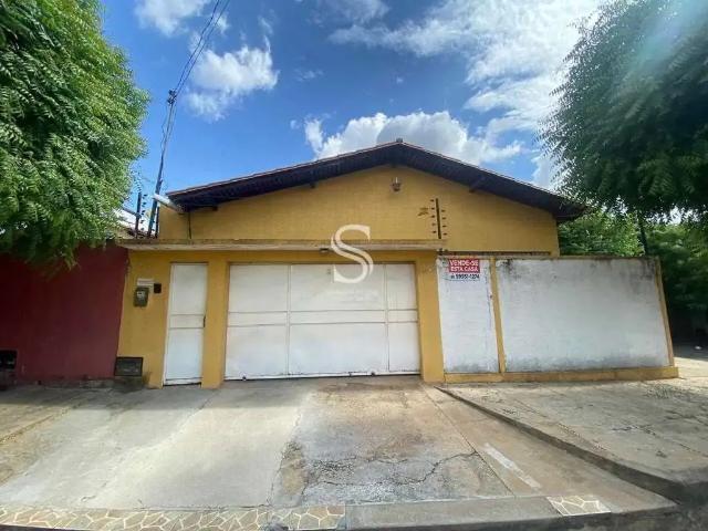 Casa / Sobrado para Venda em Teresina/PI Lourival Parente 3 Quartos