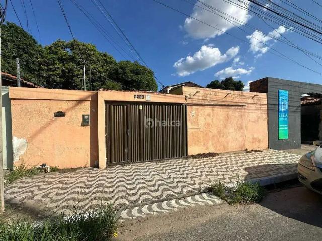Casa / Sobrado para Venda em Teresina/PI Lourival Parente 4 Quartos
