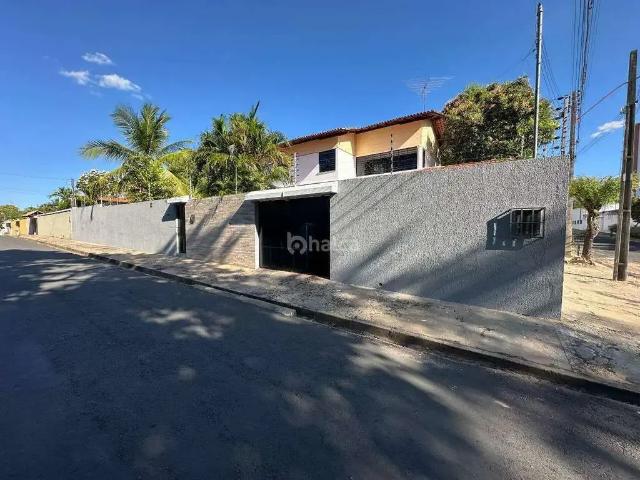 Casa / Sobrado para Venda em Teresina/PI Piçarreira 4 Quartos