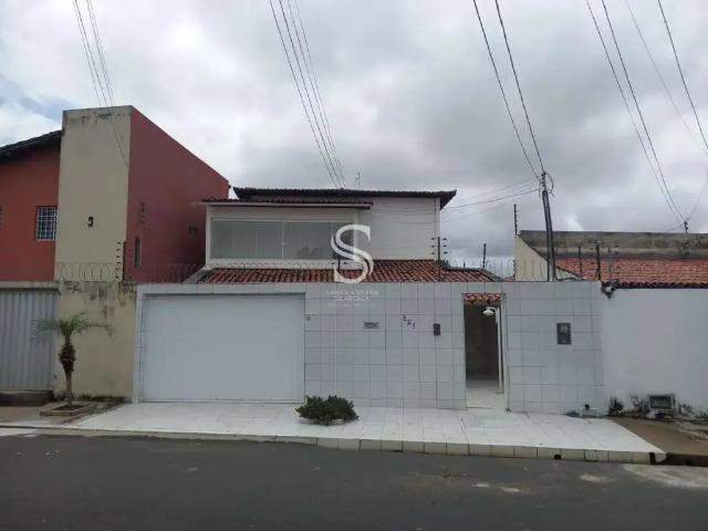 Casa / Sobrado para Venda em Teresina/PI São João 4 Quartos
