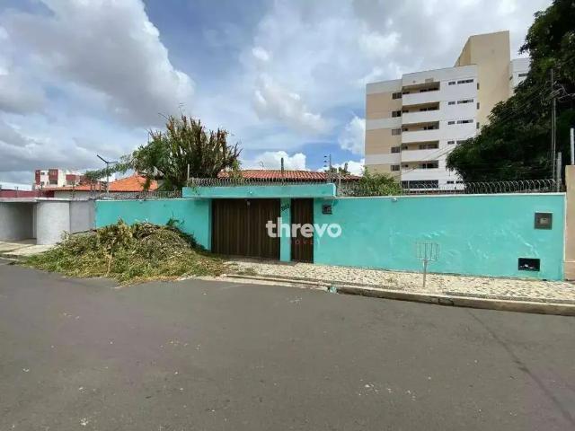 Casa / Sobrado para Venda em Teresina/PI São João 4 Quartos