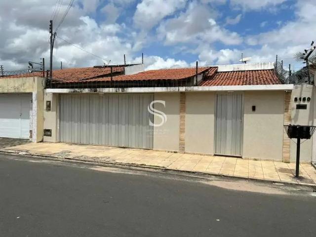Casa / Sobrado para Venda em Teresina/PI Santa Lia 3 Quartos