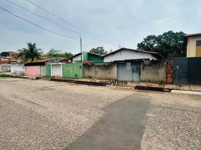 Casa / Sobrado para Venda em Teresina/PI Vale Quem Tem 3 Quartos
