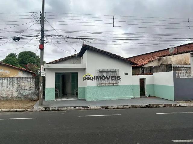 Casa / Sobrado para Venda em Teresina/PI Vermelha 4 Quartos