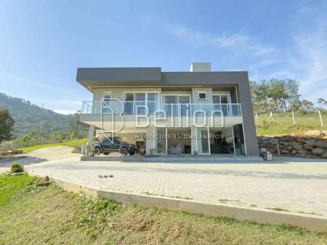 Casa / Sobrado para Venda em Timbó/SC Mulde Central 4 Quartos