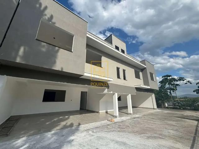 Casa / Sobrado para Venda em Timbó/SC Araponguinhas 3 Quartos