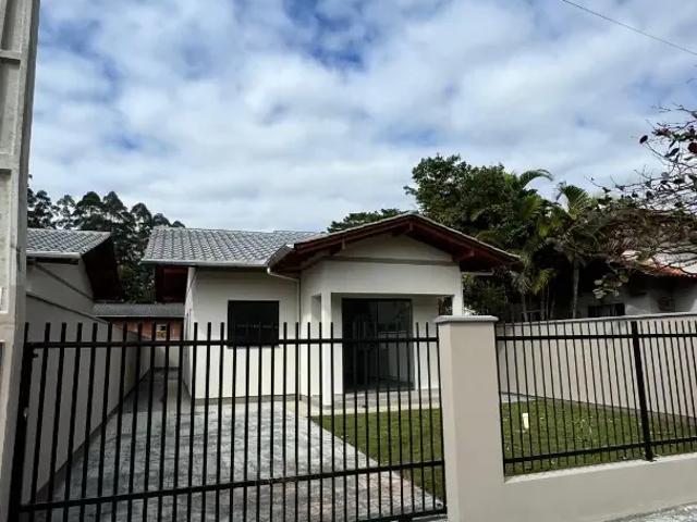 Casa / Sobrado para Venda em Timbó/SC Araponguinhas 2 Quartos
