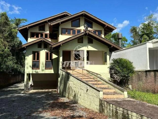 Casa / Sobrado para Venda em Timbó/SC Das Capitais 4 Quartos