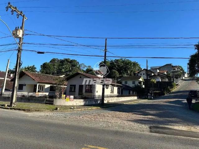 Casa / Sobrado para Venda em Timbó/SC Das Capitais 5 Quartos