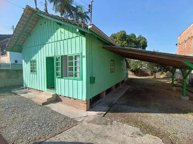 Casa / Sobrado para Venda em Timbó/SC Das Capitais 3 Quartos