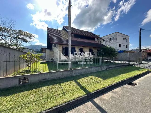 Casa / Sobrado para Venda em Timbó/SC Dos Estados 2 Quartos
