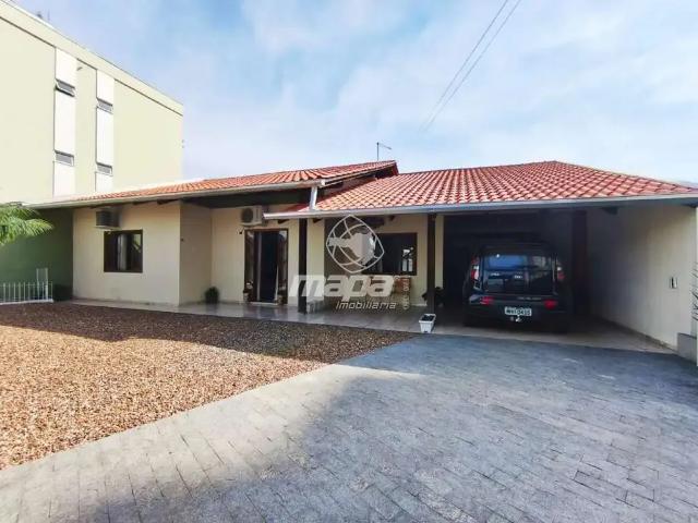 Casa / Sobrado para Venda em Timbó/SC Imigrantes 3 Quartos