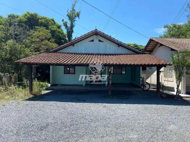 Casa / Sobrado para Venda em Timbó/SC Quintino 2 Quartos