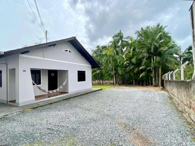 Casa / Sobrado para Venda em Timbó/SC Quintino 3 Quartos