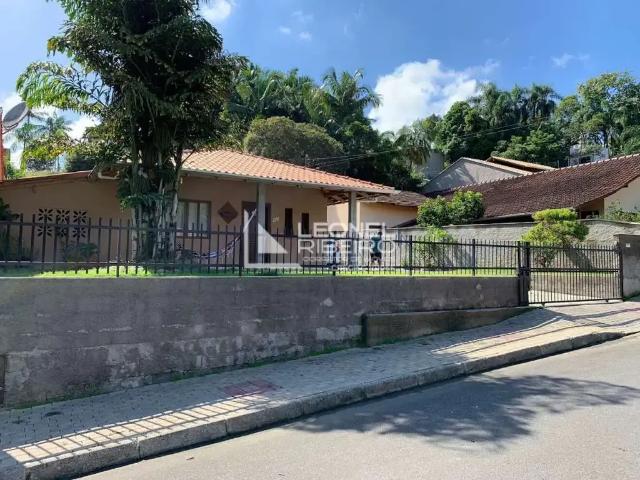Casa / Sobrado para Venda em Timbó/SC Quintino 3 Quartos