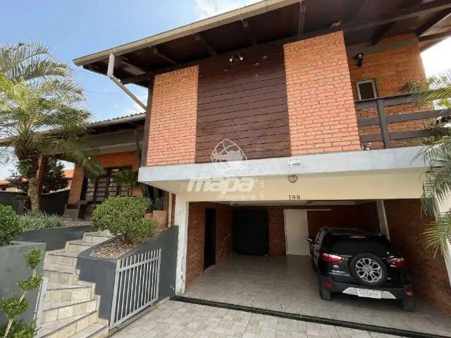 Casa / Sobrado para Venda em Timbó/SC Quintino 4 Quartos