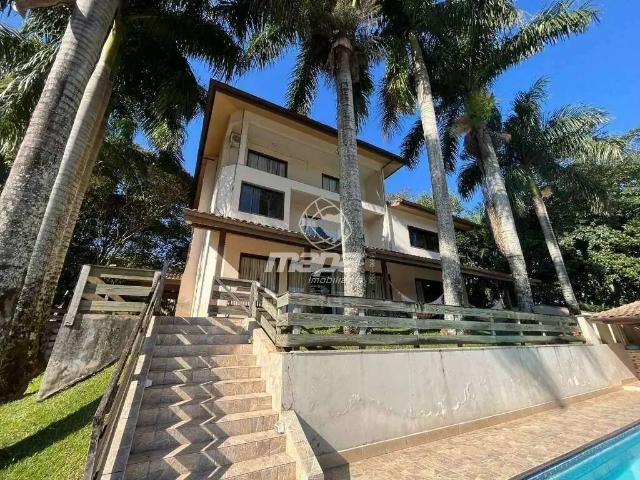 Casa / Sobrado para Venda em Timbó/SC Quintino 5 Quartos