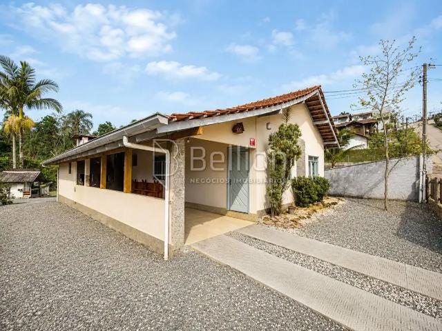Casa / Sobrado para Venda em Timbó/SC Vila Germer 3 Quartos