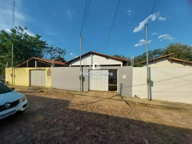 Casa / Sobrado para Venda em Timon/MA Flores I 3 Quartos