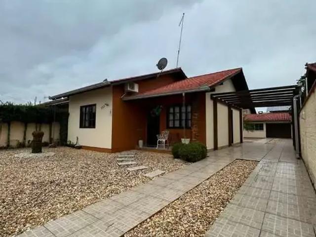 Casa / Sobrado para Venda em Tijucas/SC Centro 2 Quartos