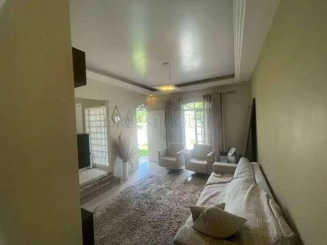 Casa / Sobrado para Venda em Tijucas/SC Centro 3 Quartos