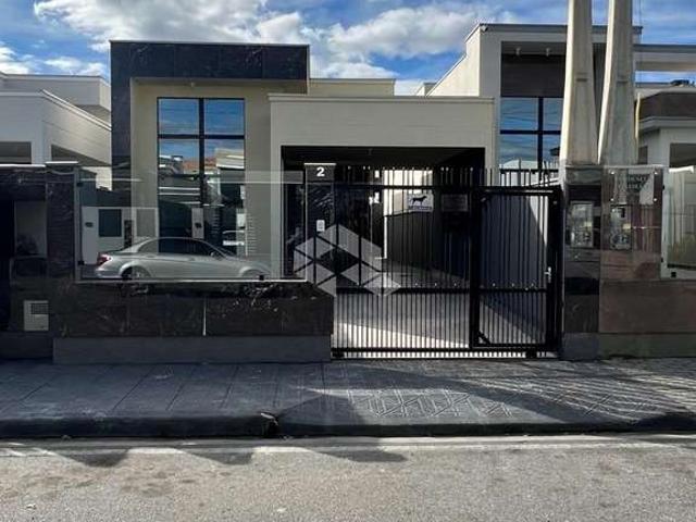 Casa / Sobrado para Venda em Tijucas/SC Areias 2 Quartos