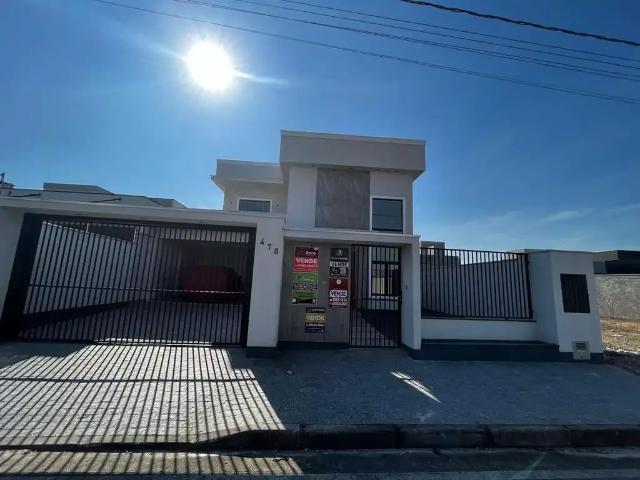 Casa / Sobrado para Venda em Tijucas/SC Areias 3 Quartos
