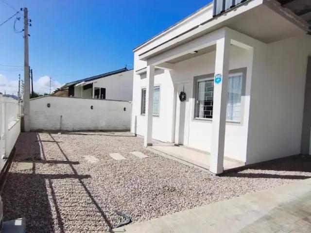 Casa / Sobrado para Venda em Tijucas/SC Joaia 3 Quartos