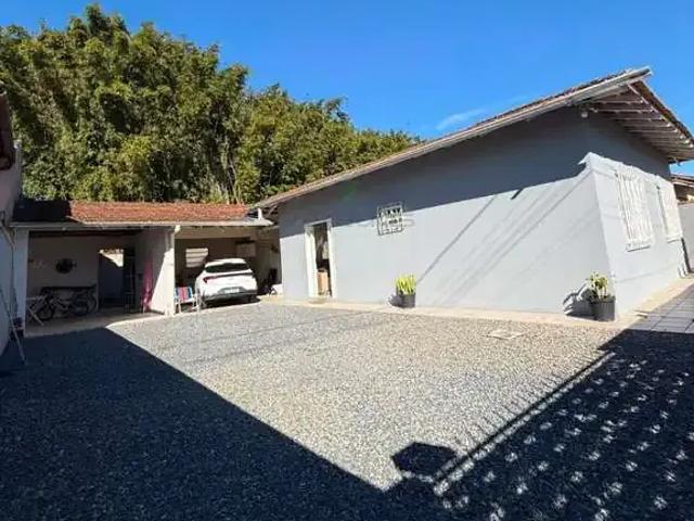Casa / Sobrado para Venda em Tijucas/SC XV de Novembro 3 Quartos