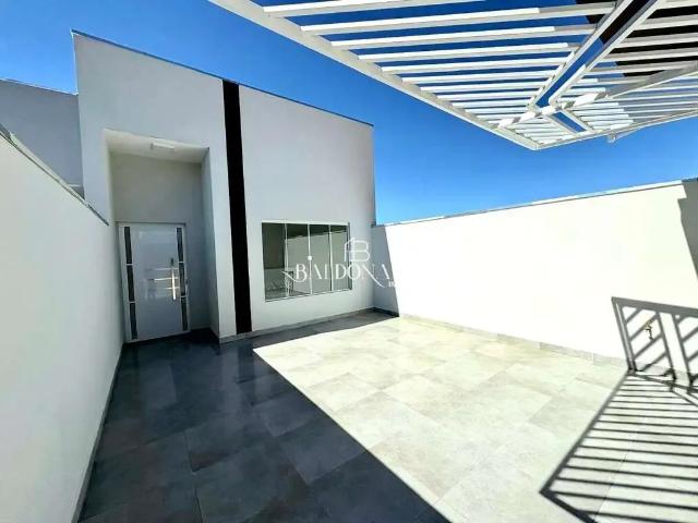 Casa / Sobrado para Venda em Toledo/MG Jardim das Oliveiras 2 Quartos