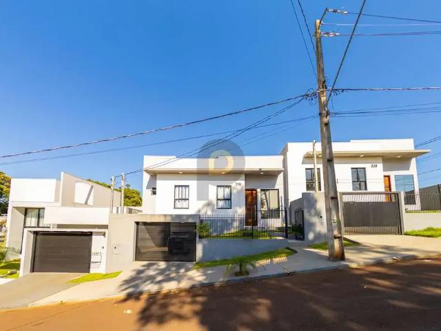 Casa / Sobrado para Venda em Toledo/PR Vila Becker 3 Quartos
