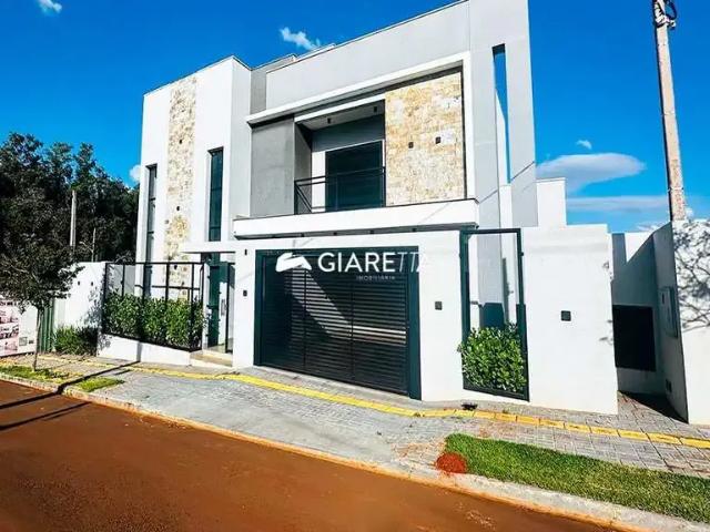 Casa / Sobrado para Venda em Toledo/PR Vila Industrial 3 Quartos