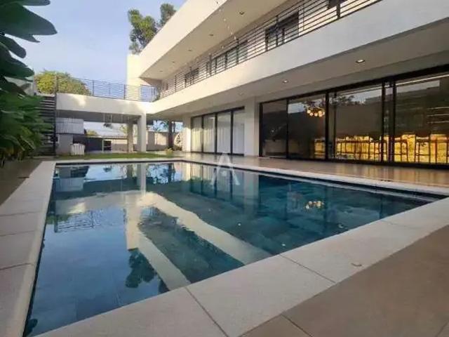 Casa / Sobrado para Venda em Toledo/PR Centro 4 Quartos