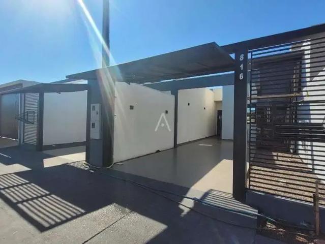 Casa / Sobrado para Venda em Toledo/PR Cristo Rei 3 Quartos